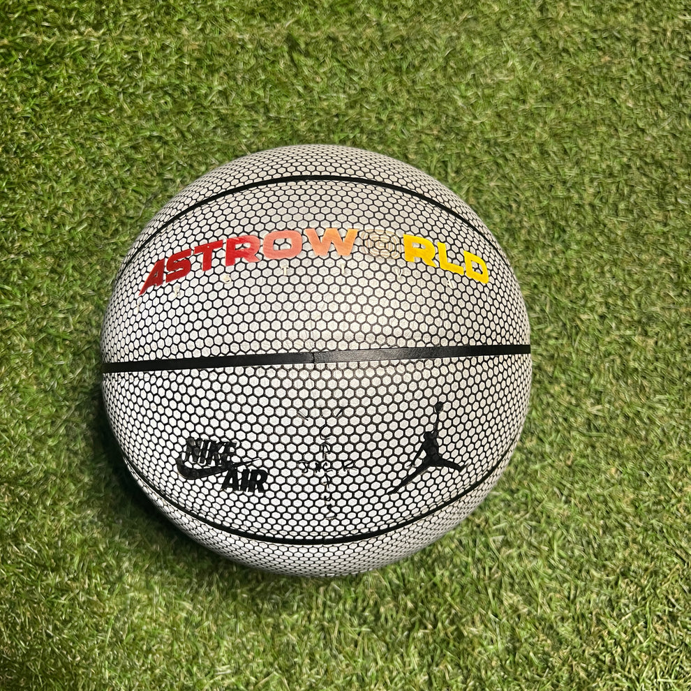 Travis Scott Nike Basketball Unreleased Silver NEW x1944 – The Connect ...